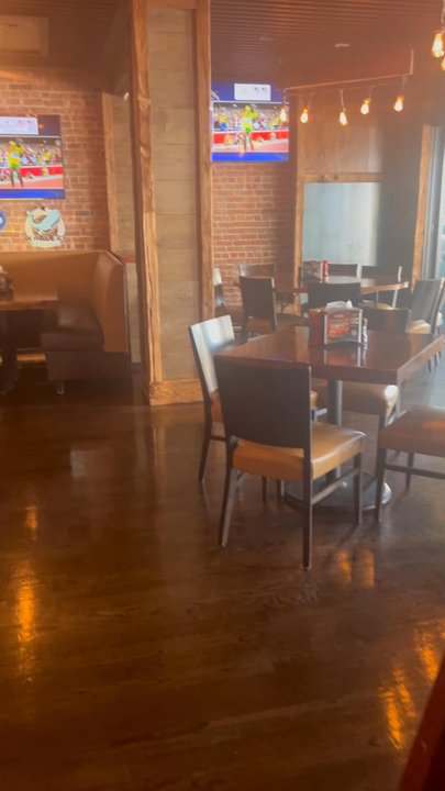 TAP ROOM - Updated May 2025 - 49 Photos & 39 Reviews - 363 New York Ave ...