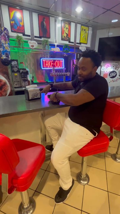 JOY BURGERS - Updated December 2025 - 50 Photos & 41 Reviews - 4300 ...