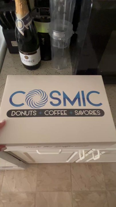 COSMIC DONUTS - Updated December 2025 - 40 Photos & 23 Reviews - 34266 US Hwy 19 N, Palm Harbor ...