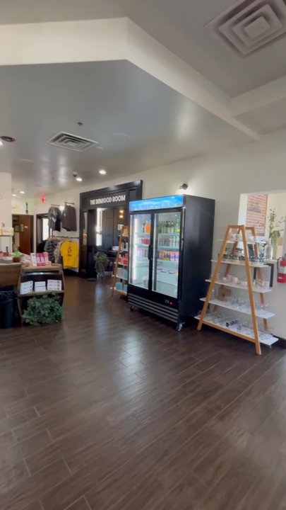 NOISY WATER WINERY - Updated December 2025 - 154 Photos & 106 Reviews ...