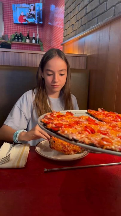 FRATESI’S PIZZA - Updated October 2025 - 94 Photos & 51 Reviews - 69 E ...