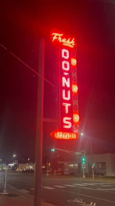 DONUT DRIVE-IN - Updated June 2026 - 315 Photos & 405 Reviews - 6525 ...