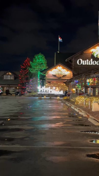 BASS PRO SHOPS - Updated December 2025 - 500 Photos & 201 Reviews - 1 ...