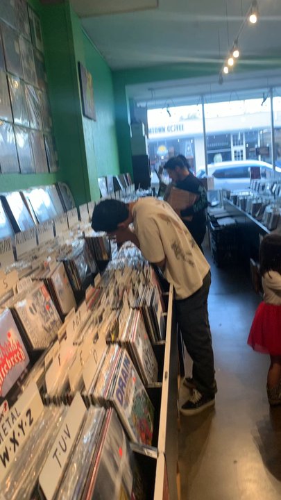 VINAL EDGE RECORDS - Updated August 2025 - 95 Photos & 90 Reviews - 239 ...